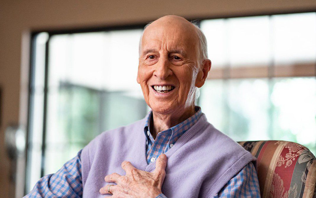 Morre Jack Hayford, aos 88 anos: compositor de mais de 500 hinos – Comunhão