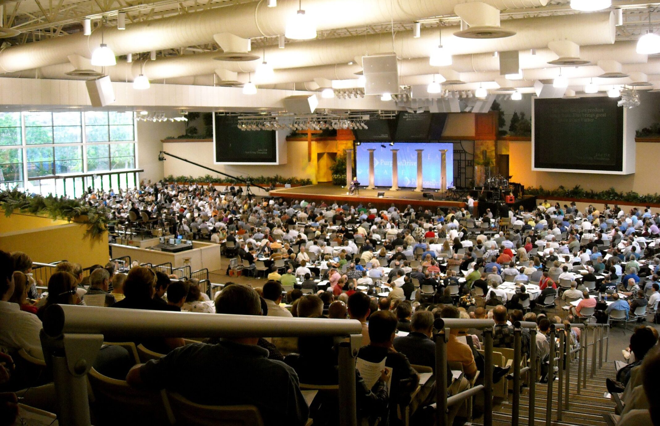 Entrevista: Repercussão do caso da Igreja Saddleback