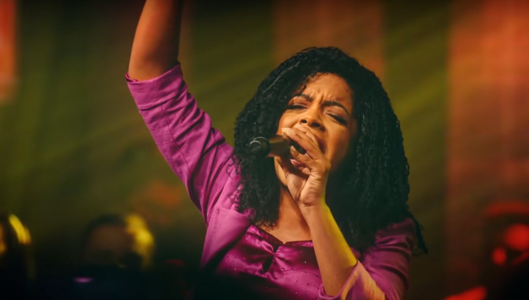 Single "Deus vai agir" compõe o primeiro DVD de Kemilly Santos