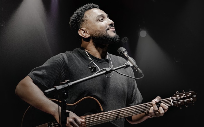 Eli Soares é atração principal no Rio na próxima semana