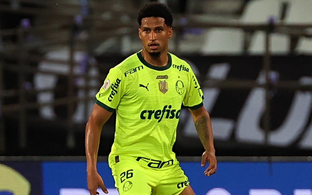 Murilo volta para completar 100 jogos pelo Palmeiras
