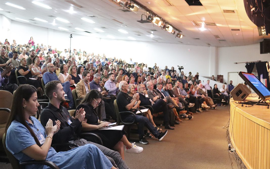 FICB reafirma a relevância da Bíblia como guia espiritual e moral ...