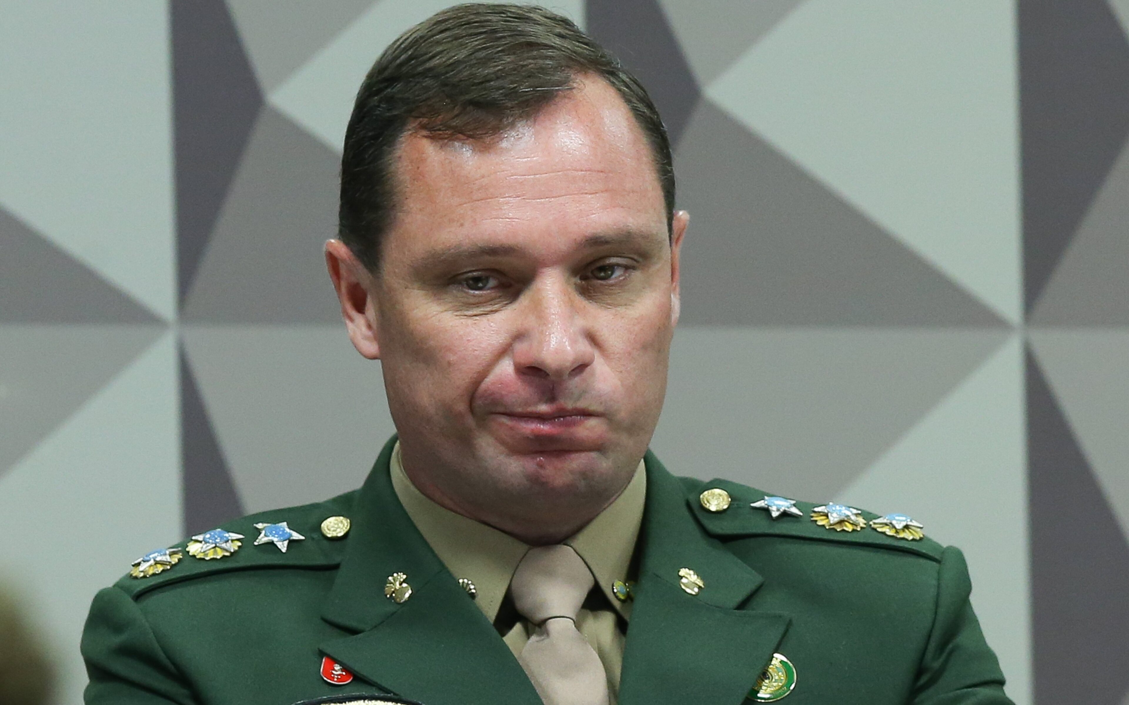 Cid confirma: Bolsonaro viu plano sobre o ato