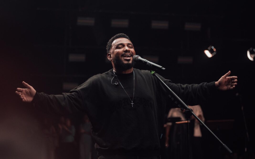 Eli Soares: uma trajetória de fé e músicas inspiradoras