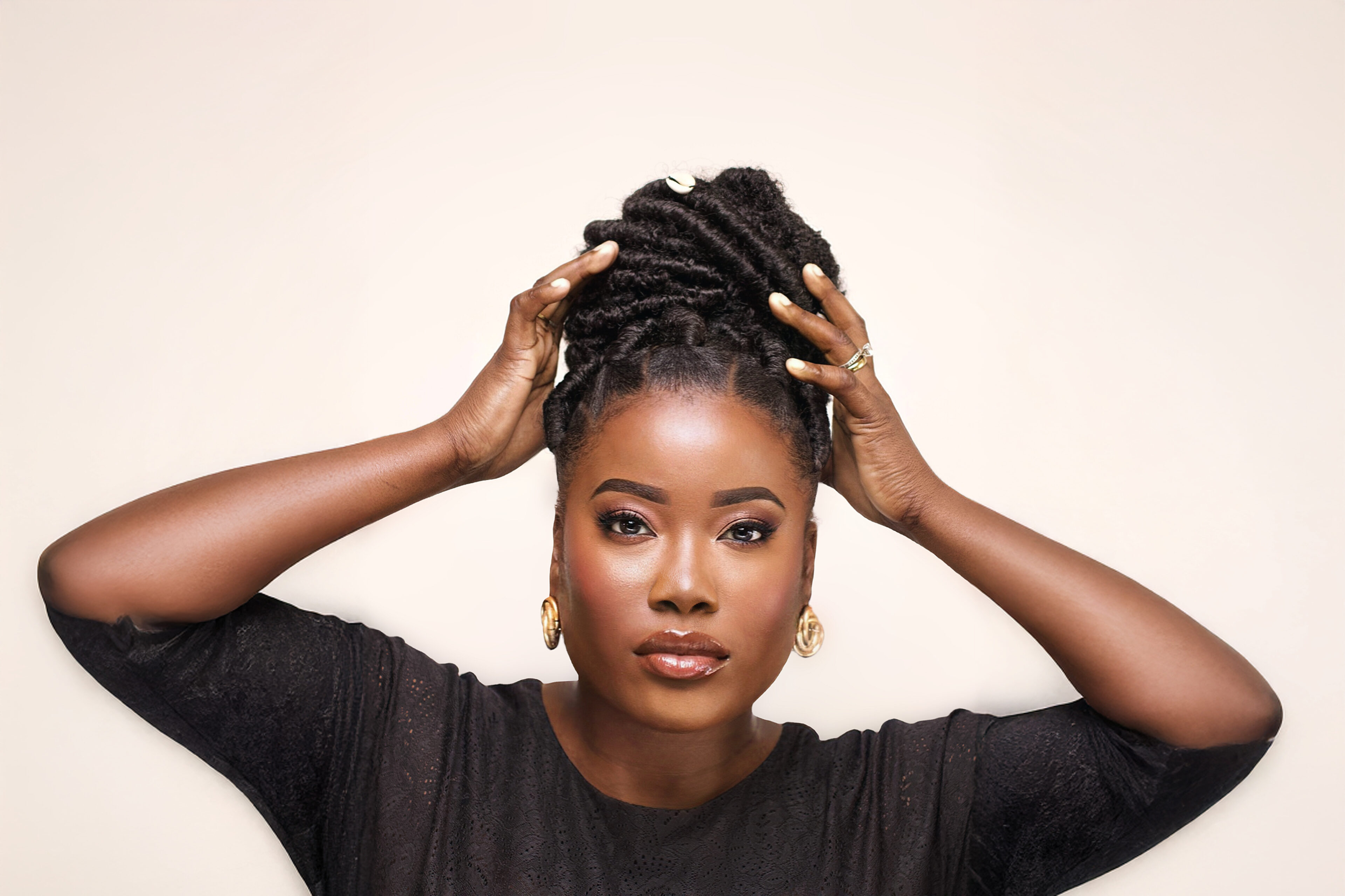 Eunice Zumbuca assina com a Onimusic e lança projeto